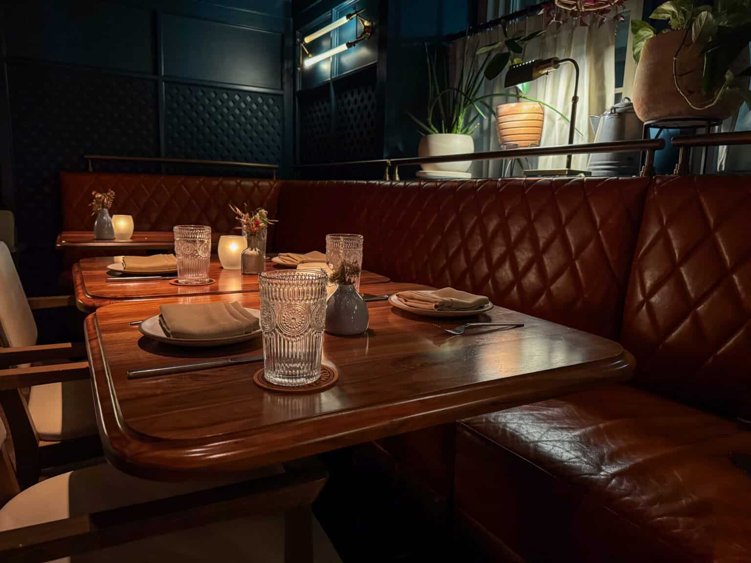 Downtown Kansas City Restaurants: 17+ Local Recommendations!