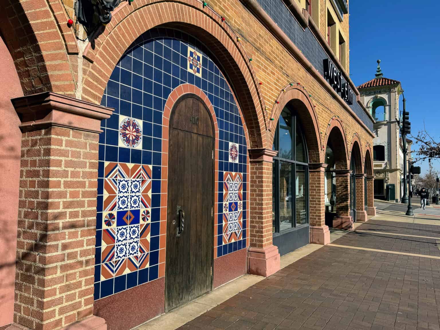 Complete Guide to the Kansas City Plaza Lighting (2025)